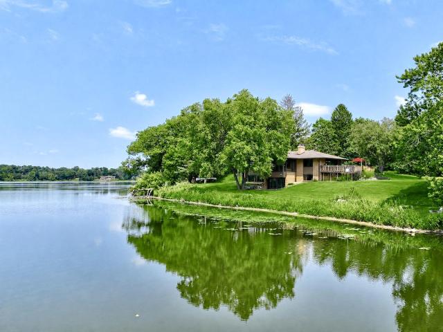 19 Dove Lane
