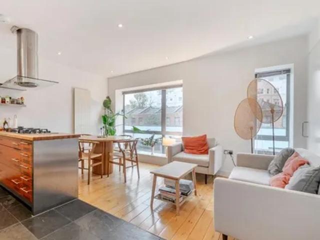 19 Dunworth Mews, London, W11 1LE, United Kingdom | 2 bed house for rent #121152539 | Rentberry