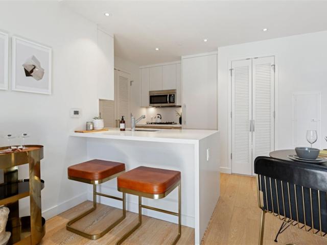19 Dutch Street, Unit 45C