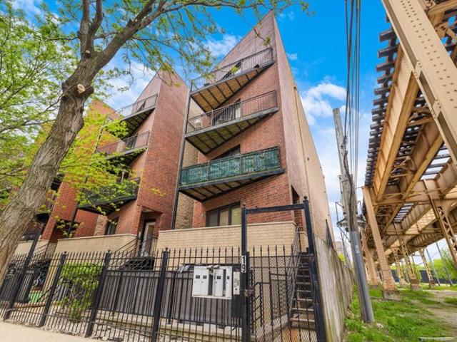 19 E 26th St Apt 1, Chicago, IL 60616