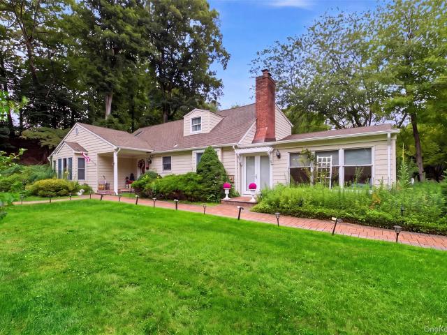 19 Eckernkamp Drive