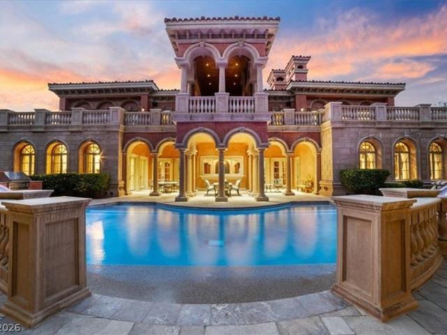 19 Eagles Landing Ln, Las Vegas, NV 89141