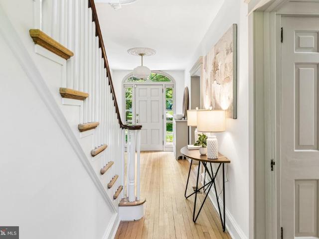19 Farm Road
