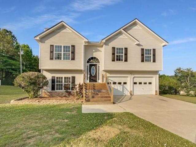 19 Farmington Dr, Yorkville, GA 30179