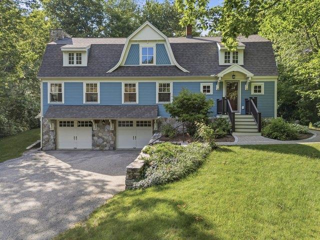 19 Field Ave, York, ME 03909