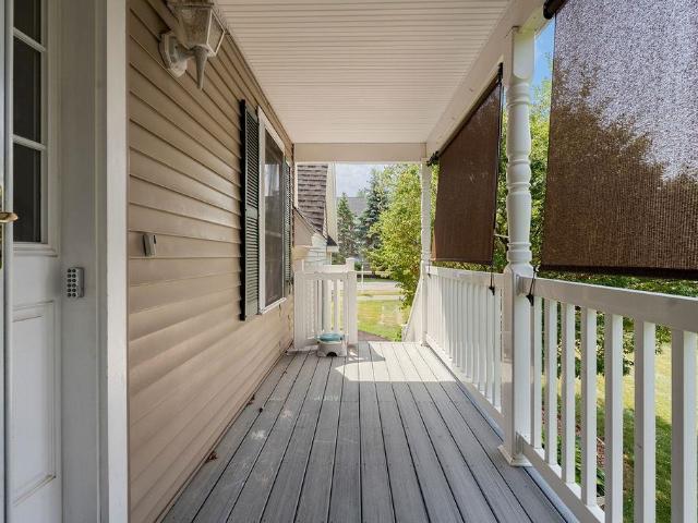 19 Footbridge Lane