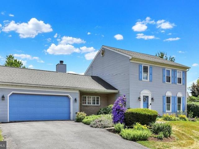 19 Foxchase Ln, Lebanon, PA 17042