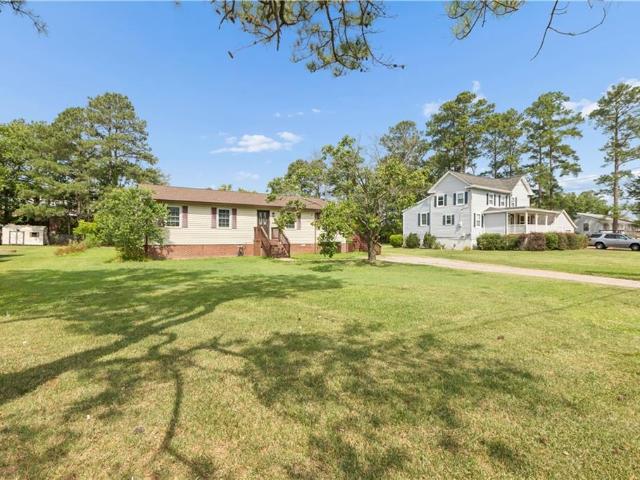 19 Freeman DR # A