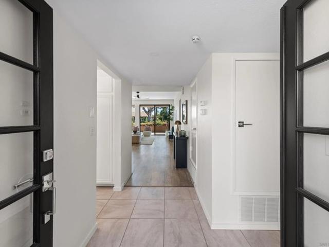 19 Granada Dr, Rancho Mirage, CA 92270