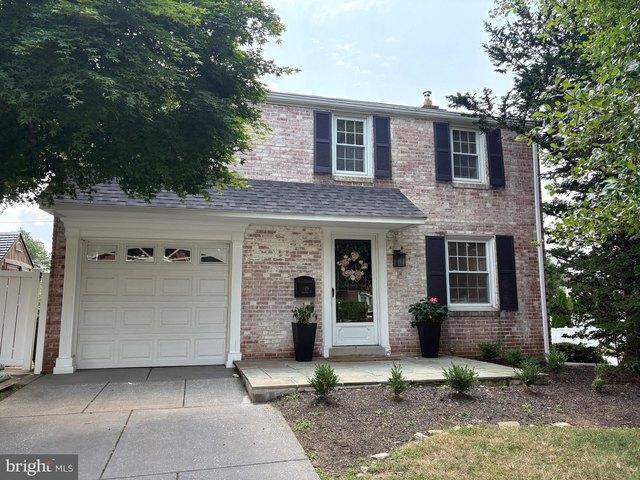19 Harmil Rd, Broomall, PA 19008