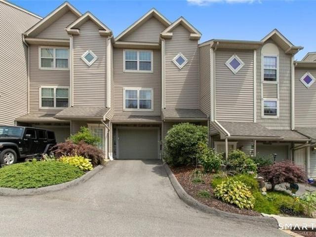 19 Hawthorne Dr Unit 156, New London, CT 06320