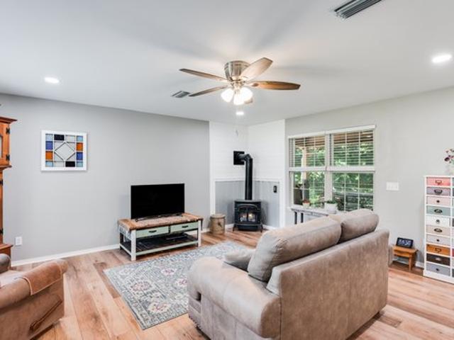 19 Hebrides Drive