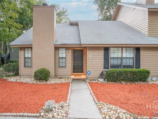 19 Hidden Lake Ct, Savannah, GA 31419