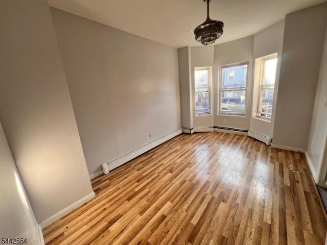 19 Highland Ave