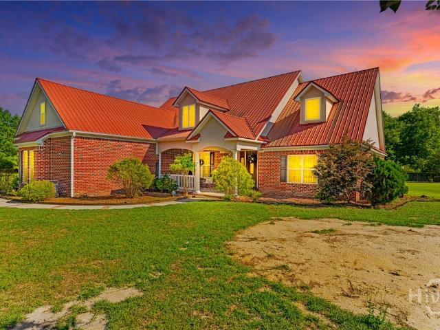 19 Hollow Oak Drive