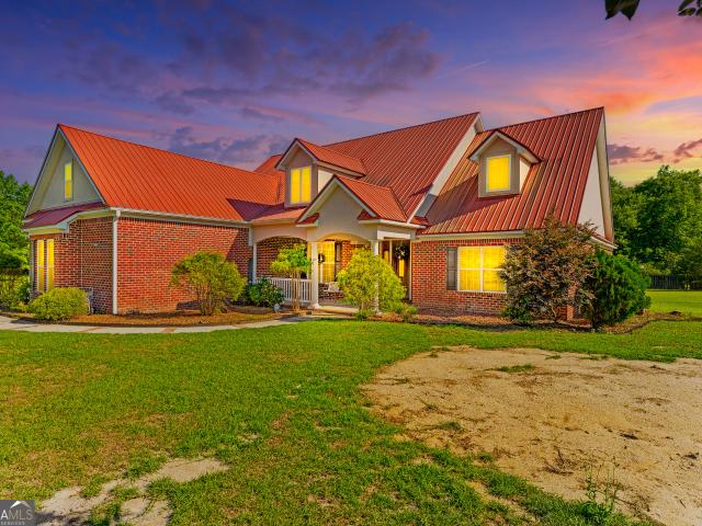 19 Hollow Oak Drive