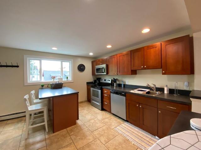 19 Howard St, Unit 2, Newport, RI 02840 | MLS #1408 | Compass