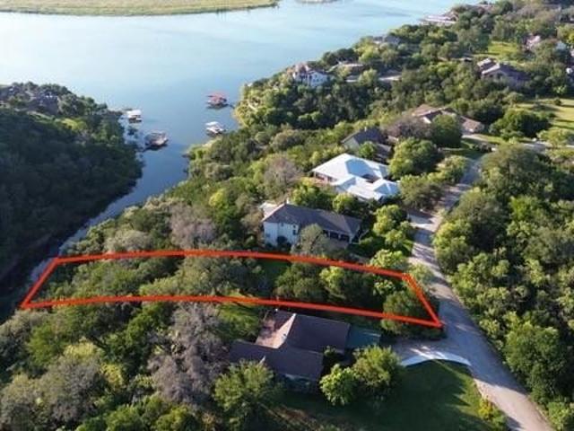 19 Hummingbird Way, Spicewood, TX 78669