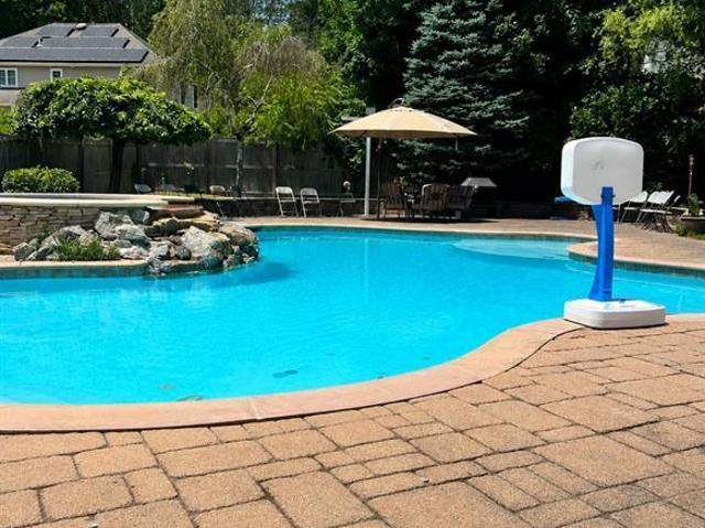 19 Hunterdon Place