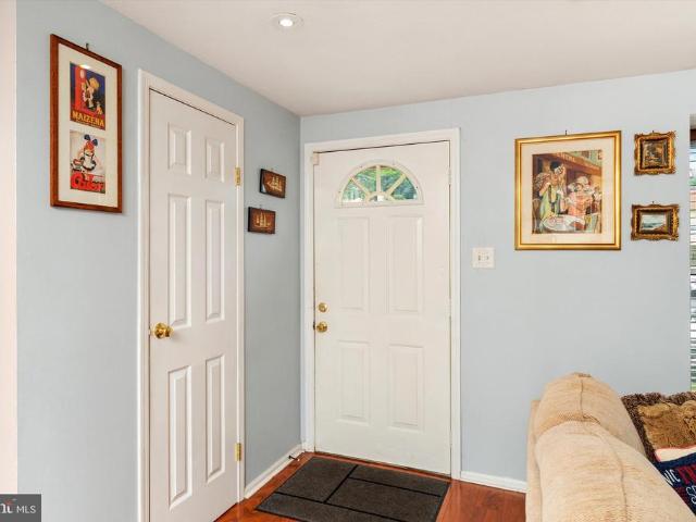 19 James Cubberly Court