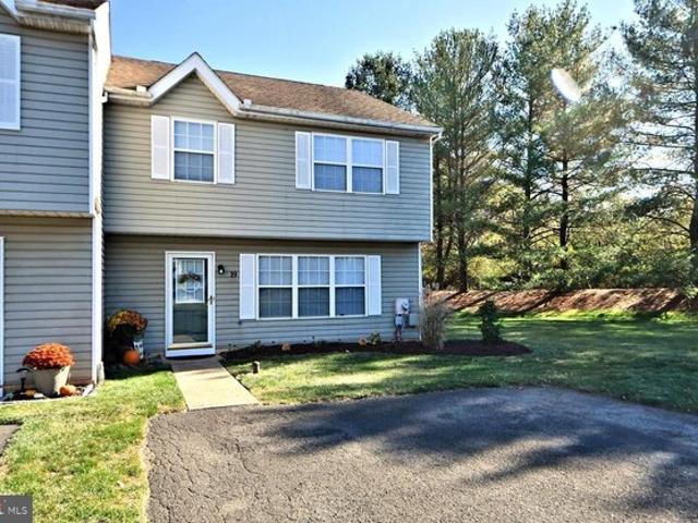 19 Jennifer Dr, Chalfont, PA 18914