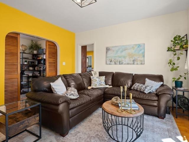 19 Juniper St, Lowell, MA 01852 | MLS #73503 | Compass