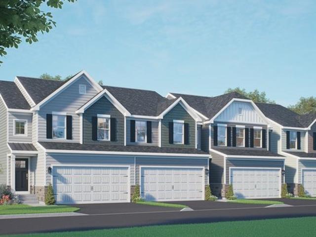 19 Julian Dr Unit 102, Bloomsburg, PA 17815