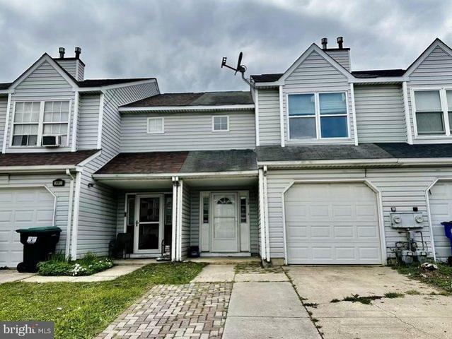 19 Kelston Dr, Newark, DE 19702