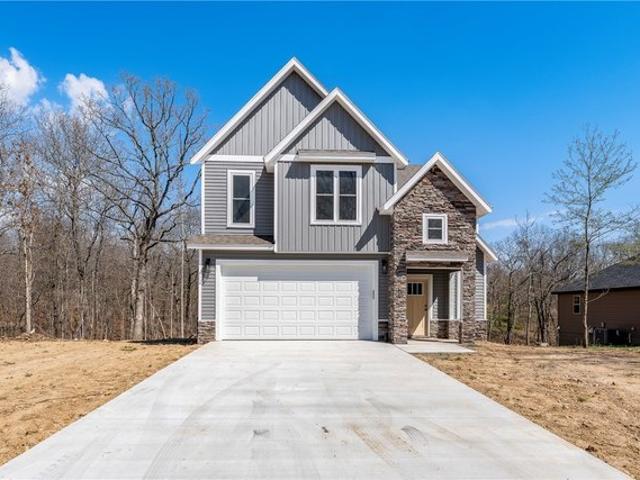 19 Kirkcudbright Ln, Bella Vista, AR 72715