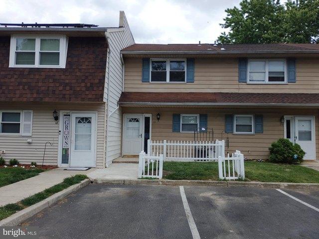 19 LA Cascata, Clementon, NJ 08021
