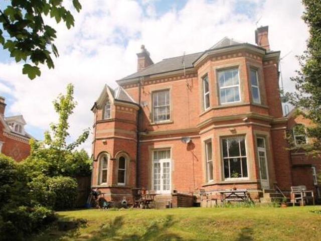 19 Lenton Road, Flat,the Park, 2 Bedroom Flat
