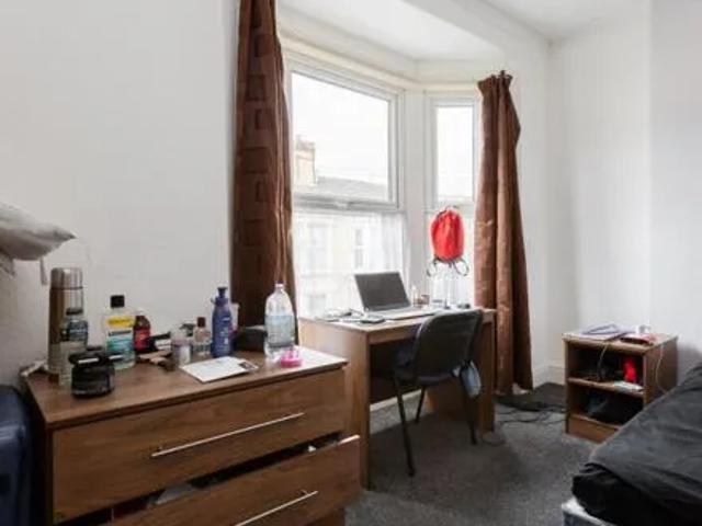 19 Leopold Road, Birkenhead, Merseyside, L7 | Room for rent #166182954 | Rentberry