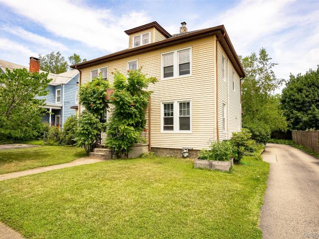 19 Lincoln Avenue