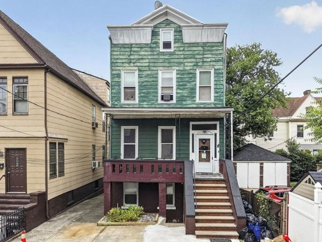 19 Linden Ct, Jersey City, NJ 07305