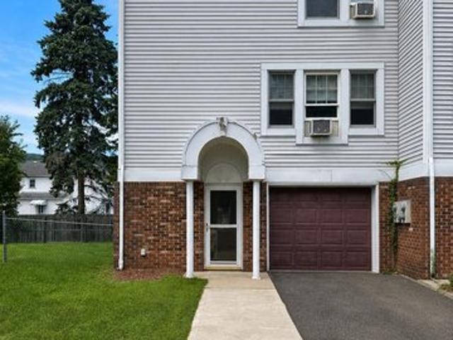 19 Lionel Dr, Swoyersville, PA 18704
