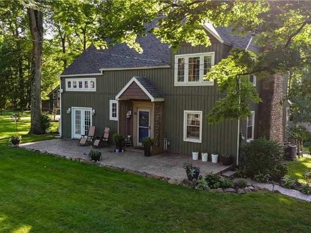 19 Locust Rd 221