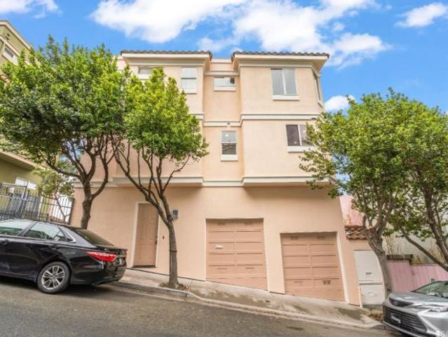 19 Lois Ln, San Francisco, CA 94134