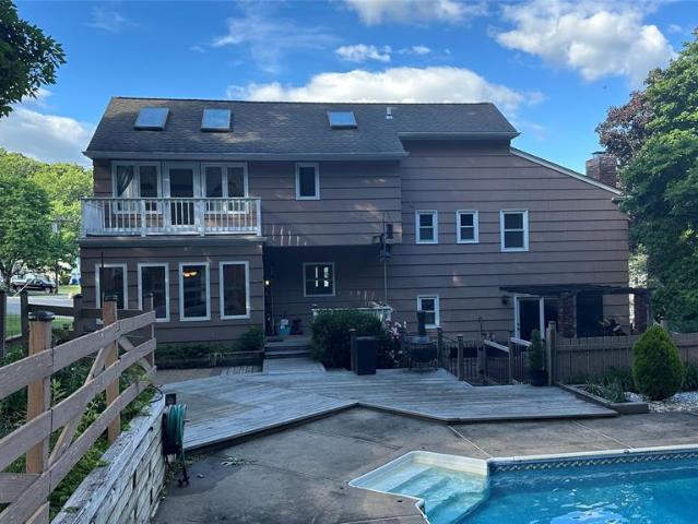 19 McKinley Drive