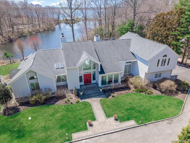 19 Mallard Drive