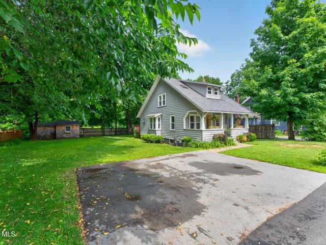 19 Martin Avenue