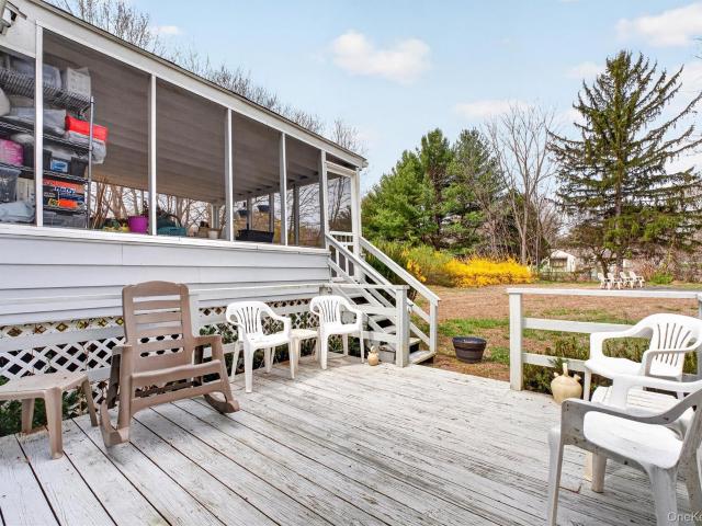 19 Marion Ave, Wappingers Falls, NY 12590 | MLS #985986