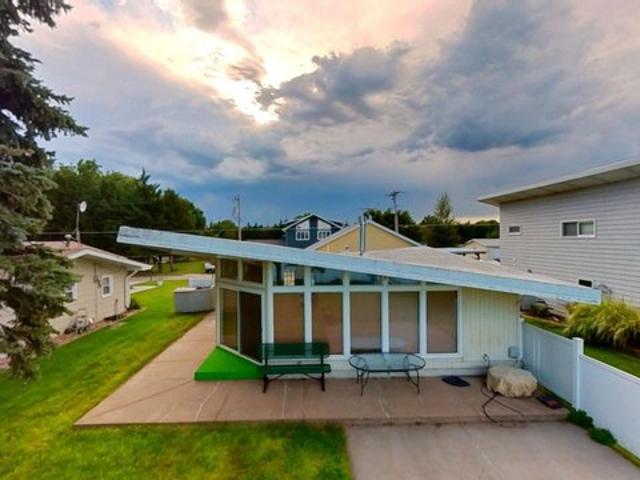 19 Merriweather Dr # 11, Johnson Lake, NE 68937