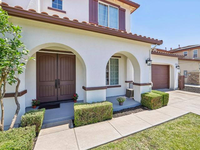 19 Minaret Rd