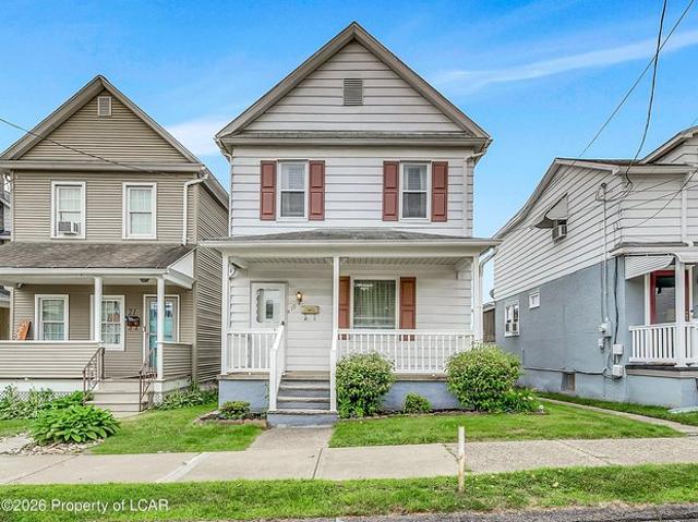 19 Miner St, Hudson, PA 18705