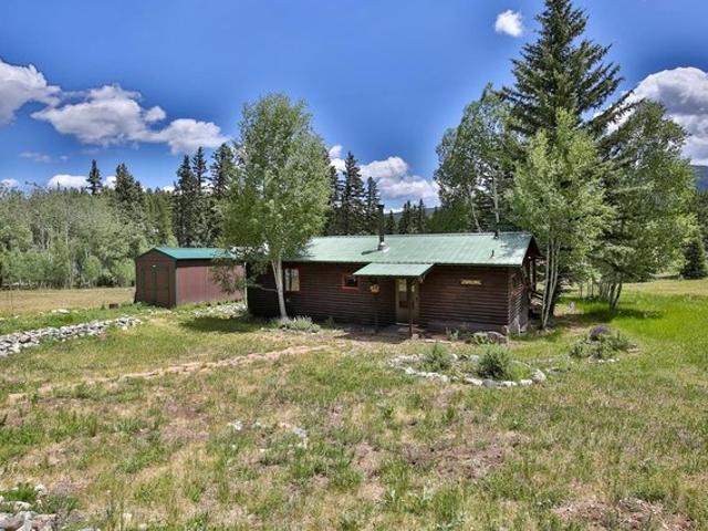 19 Mill Rd, Taos, NM 87571