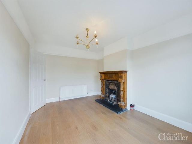19 Mount Merrion Drive, Belfast, BT6 0FX