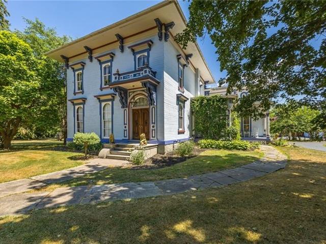 19 N Walnut St, Nunda, NY 14517