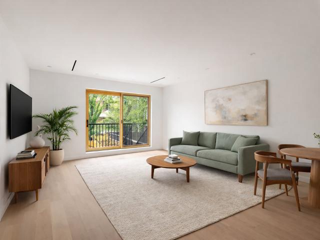 19 North Henry Street, Brooklyn, NY