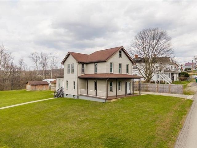 19 Old Monongahela Pike, Eighty Four, PA 15330