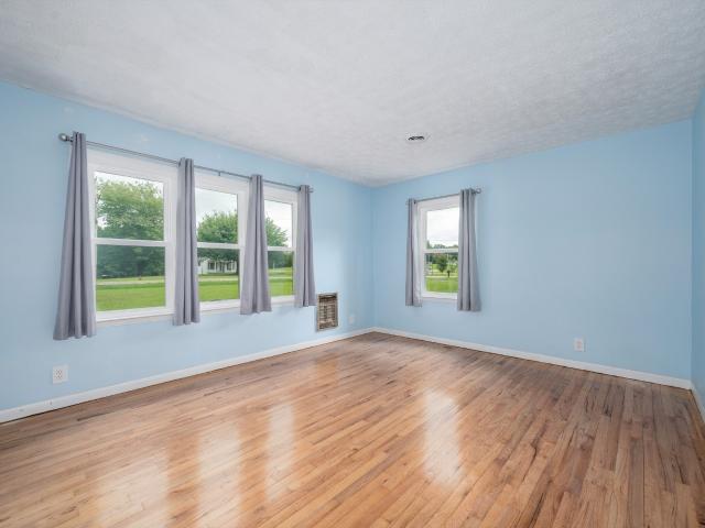 19 Ostewig Dr